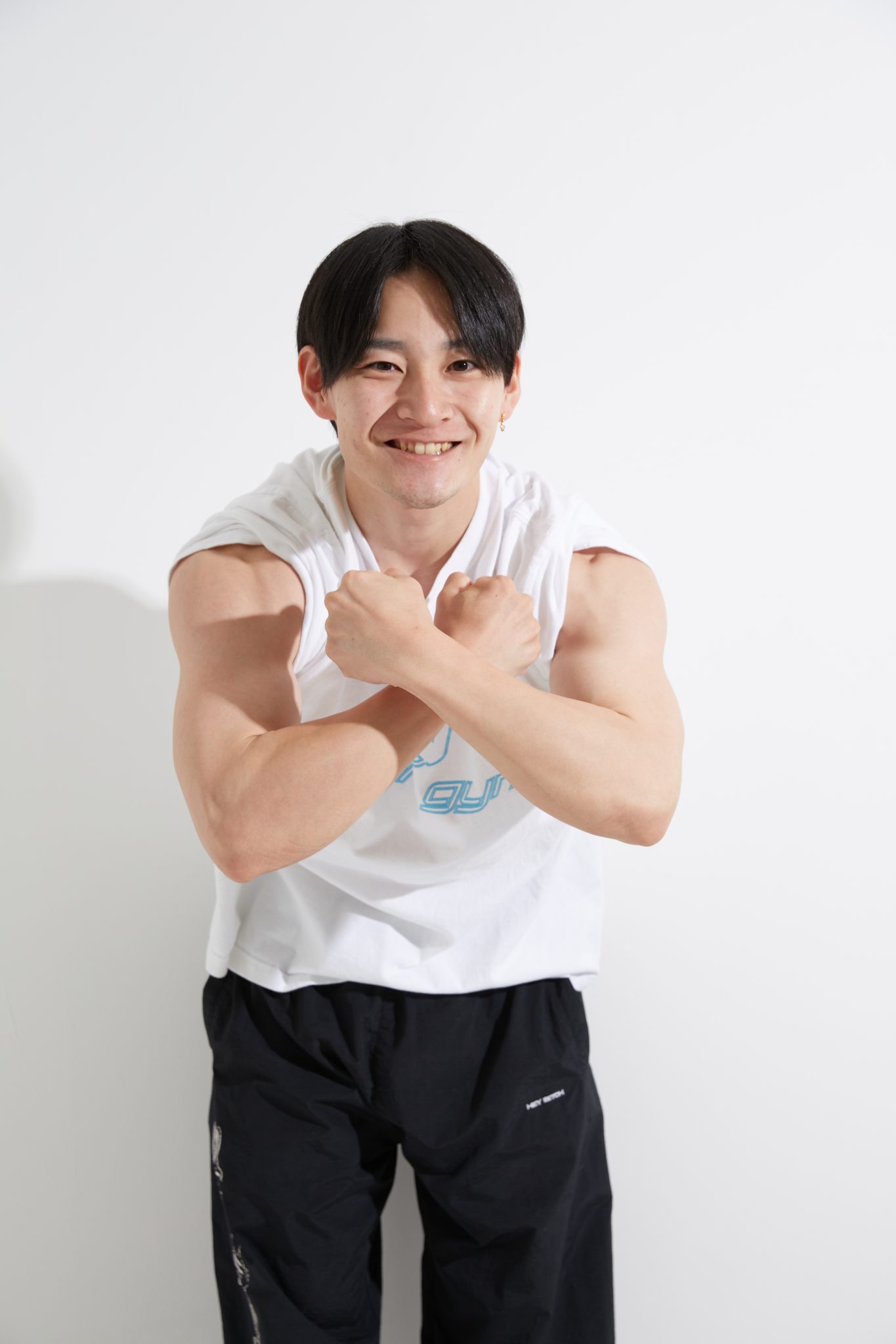 RYU – neon-gym